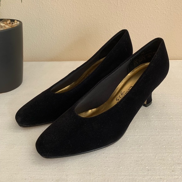 PMCollection by 925 | Shoes | Pm Collection By 925 Vintage Black Velvet ...